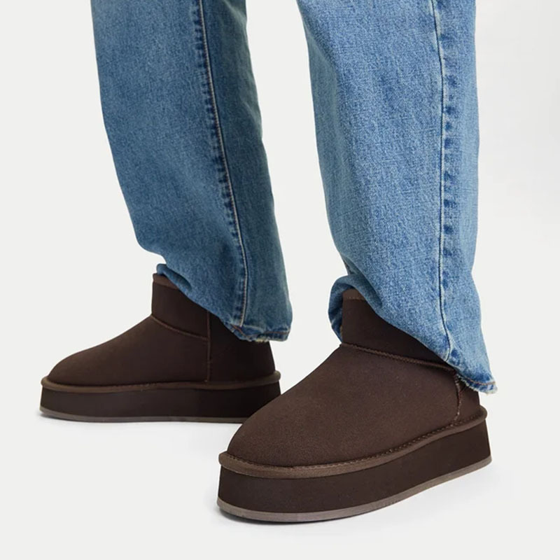 eapavi.lv • Sieviešu, vīriešu un bērnu apavi • Somas un aksesuāri