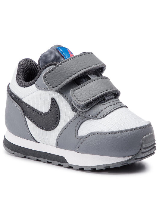 Сникърси Nike Md Runner 2 (TDV) 806255 015 Сив | obuvki.bg