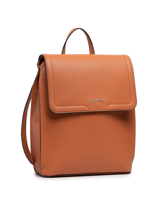 Zaino Calvin Klein Flap Bm Md K60K607680 Marrone | escarpe.it