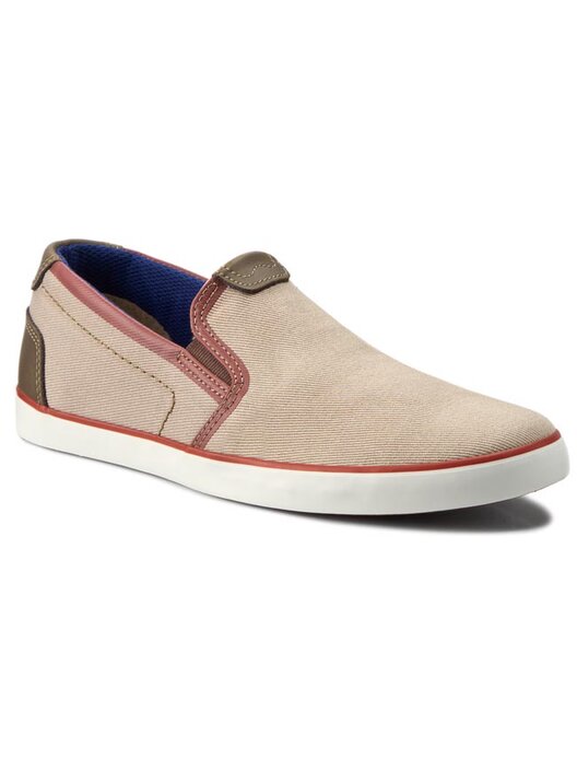 Scarpe basse Clarks Rorric Step 261145407 Beige | escarpe.it