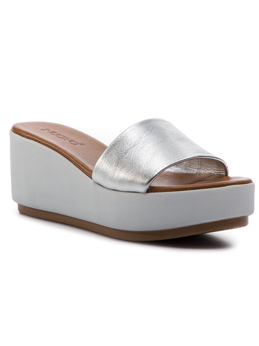 Klapki Inuovo 123002 Srebrny | eobuwie.com.pl