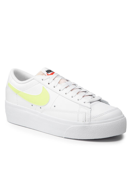 Sneakers Nike W Blazer Low Platform DJ0292 102 Weiß | eschuhe.de