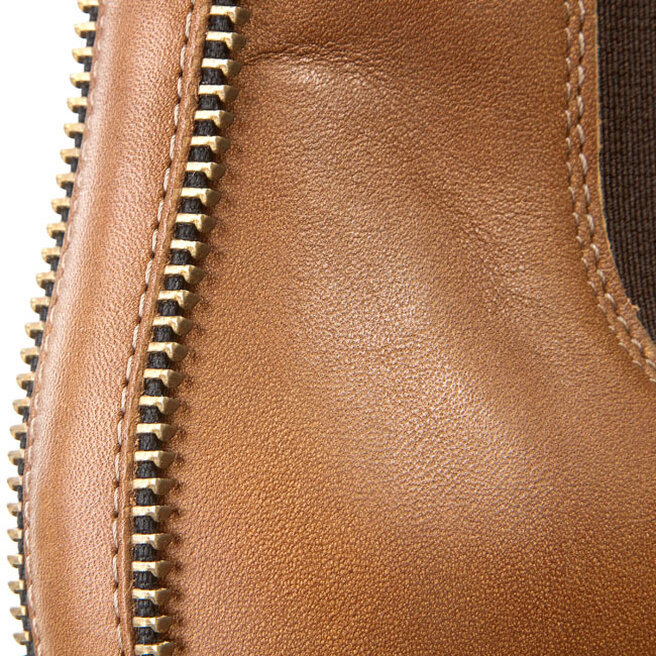 Botki But-s W232-K25-0R0 Brązowy | eobuwie.com.pl