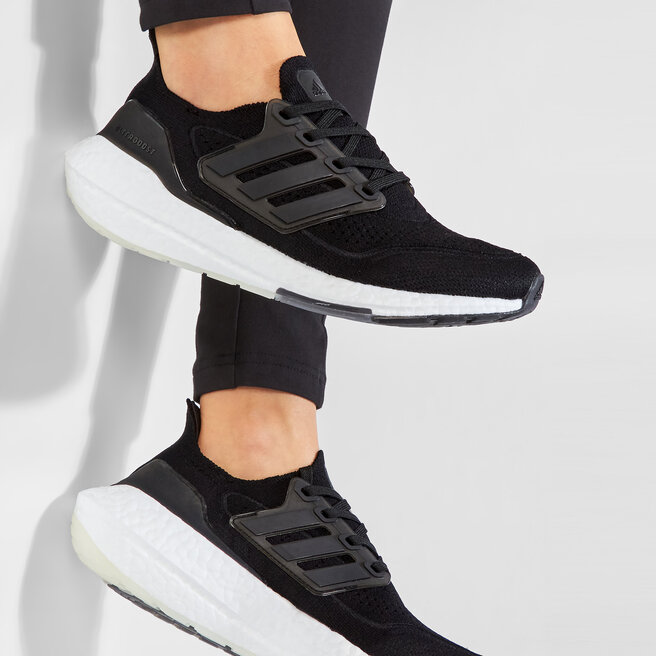 Scarpe running adidas Ultraboost 21 W FY0402 Nero | escarpe.it
