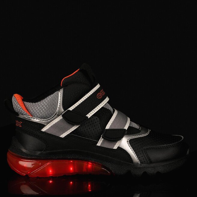 Sneakersy Geox J Ciberdron Boy J36LBA 0BUCE C0038 D Černá | eobuv.cz