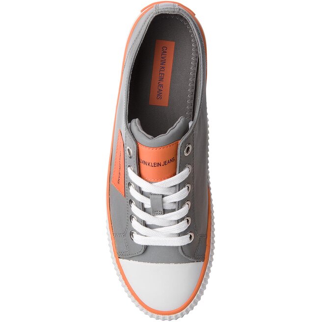 Sneakers aus Stoff Calvin Klein Jeans Ivory R0770 Silver | eschuhe.de
