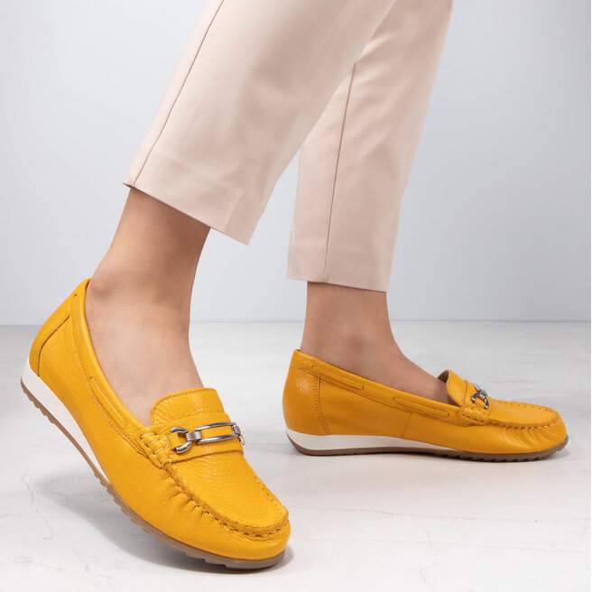 Mokasyny Caprice 9-24212-24 Sunflower Deer 634 | eobuwie.com.pl