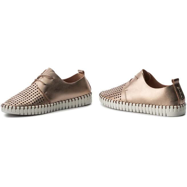 Półbuty Carinii B4290 L43-000-000-C91 | eobuwie.com.pl