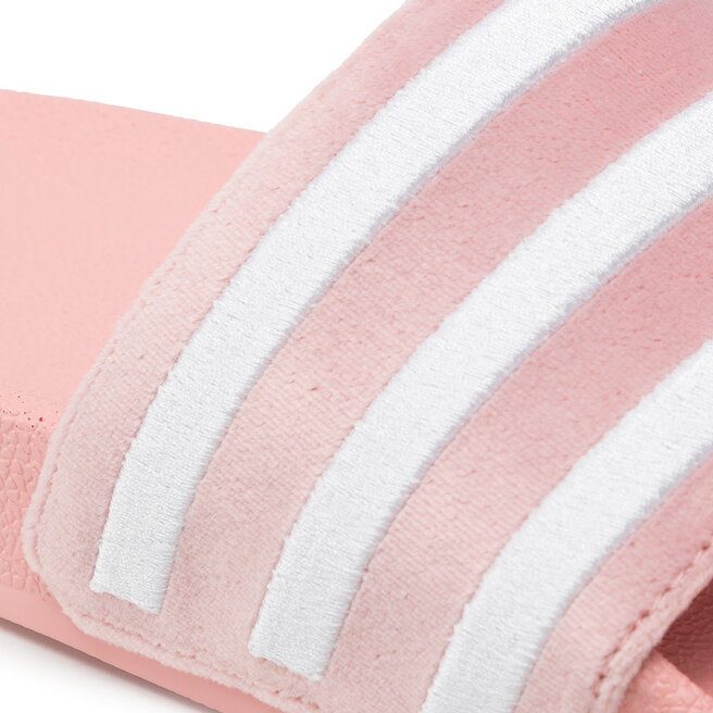 Pantoletten adidas adilette W GX3372 Wonmau/Ftwwht/Wonmau | eschuhe.de