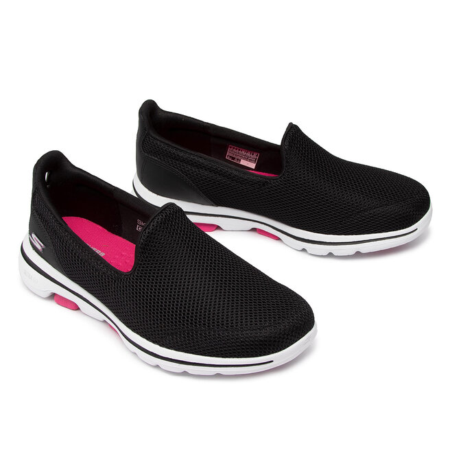 Κλειστά παπούτσια Skechers Go Walk 5 15901/BKHP Black/Hot Pink ...
