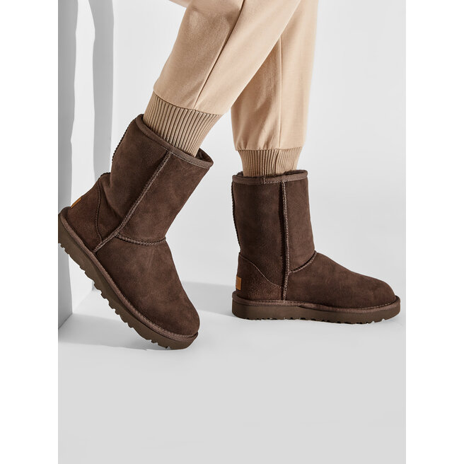 Śniegowce Ugg W Classic Short II 1016223 Brązowy | eobuwie.com.pl
