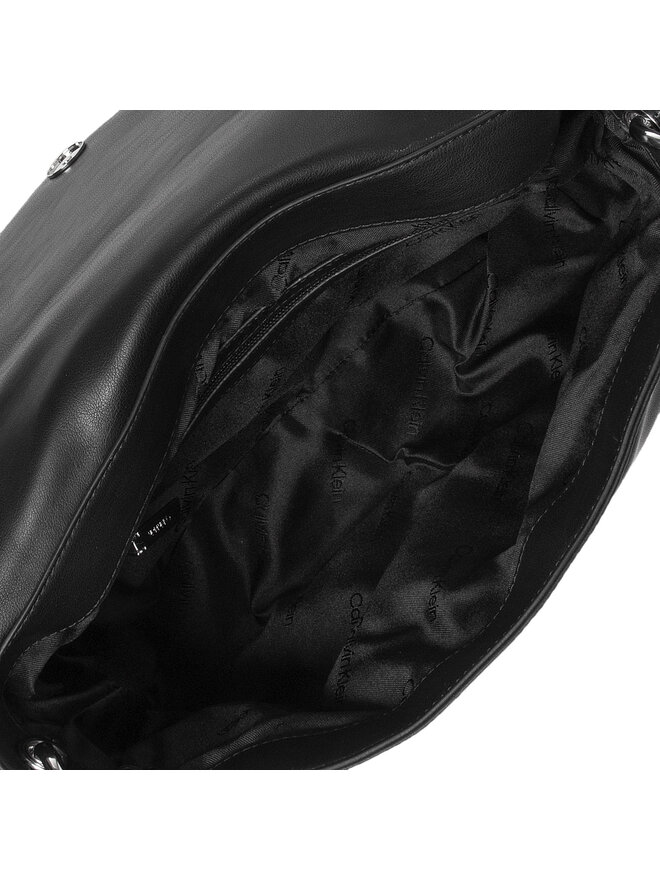 Kabelka Calvin Klein Puffed Shoulder Bag K60K609854 Černá | eobuv.cz