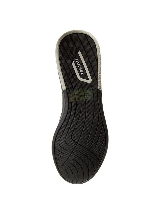 Sneakers Diesel Gotcha Y00985 P0371 T8013 Schwarz | eschuhe.de