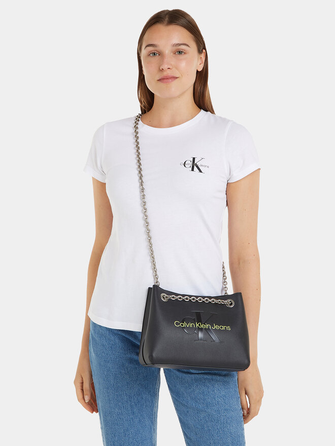 Дамска чанта Calvin Klein Jeans Sculpted Shoulder Bag24 Mono K60K607831 ...