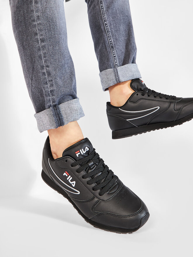 Sn keri Fila Orbit Low 1010263.12V Melns eapavi.lv