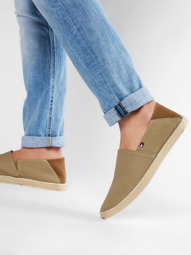 Espadrilles Tommy Hilfiger Easy Summer Slip On FM0FM00569 Beige eschuhe