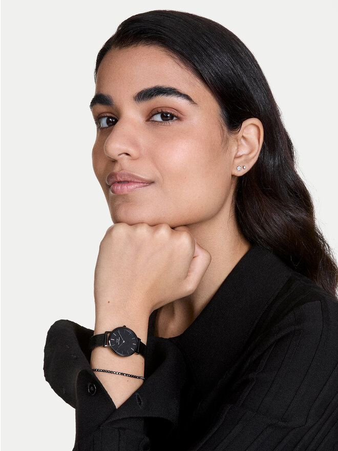 Ceas Daniel Wellington Petite Reflection 28 DW00100798 Negru | epantofi.ro