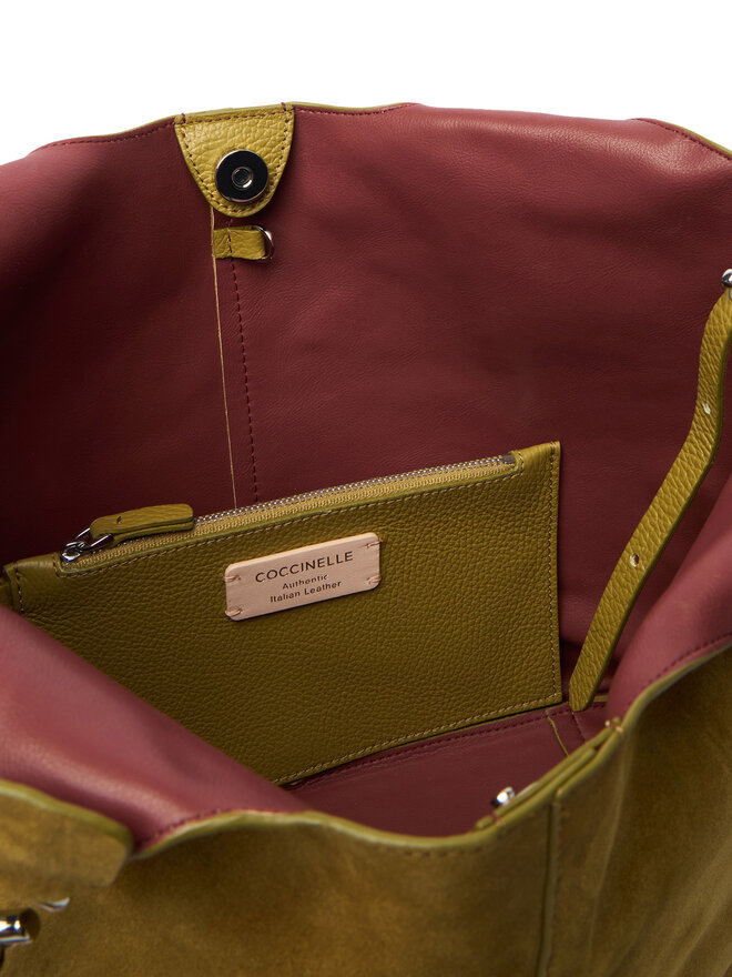 Torebka Coccinelle The Coccinelle C-Easy E1 THE 11 02 01 Khaki ...