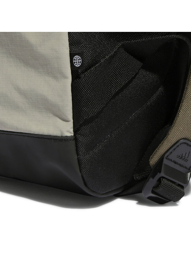 Mochila adidas Motion Material Backpack HR3058 Verde | zapatos.es