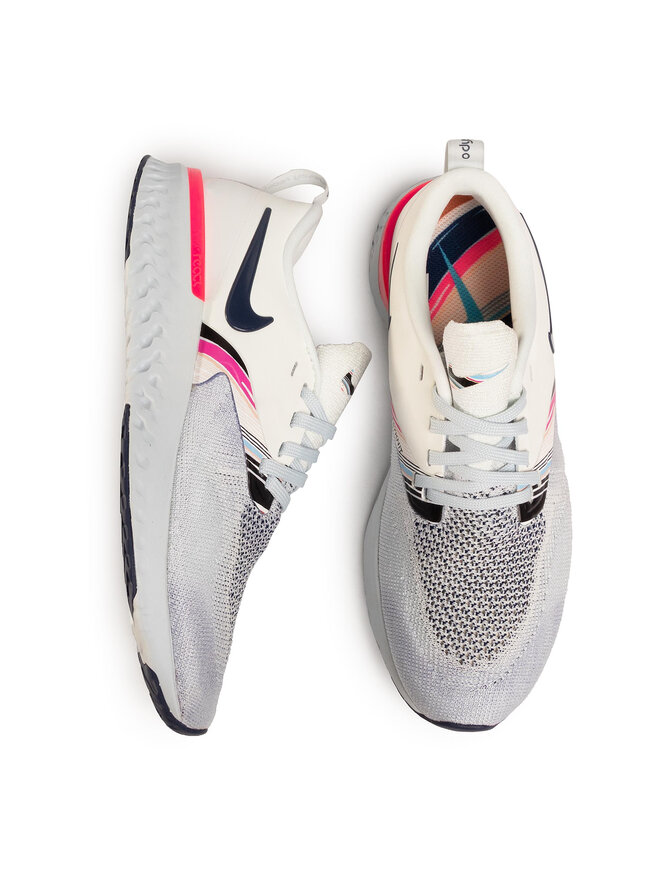 Běžecké boty Nike Odyssey React 2 Flyknit Prm AV2608 146 Bílá | eobuv.cz