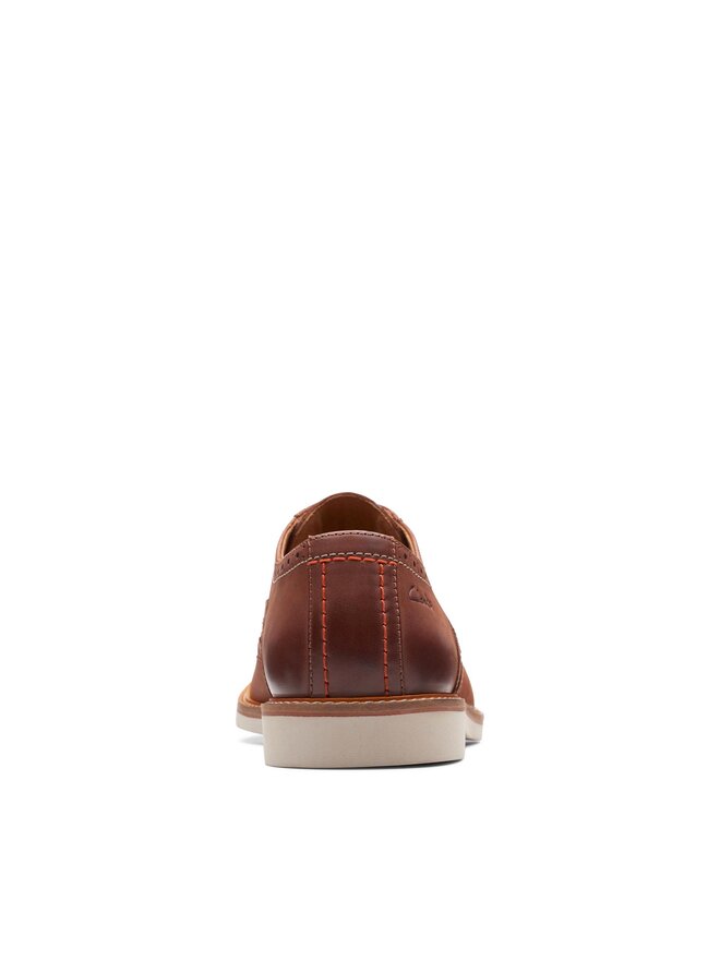 Halbschuhe Clarks Atticus LT Limit 26172502 Braun | eschuhe.de