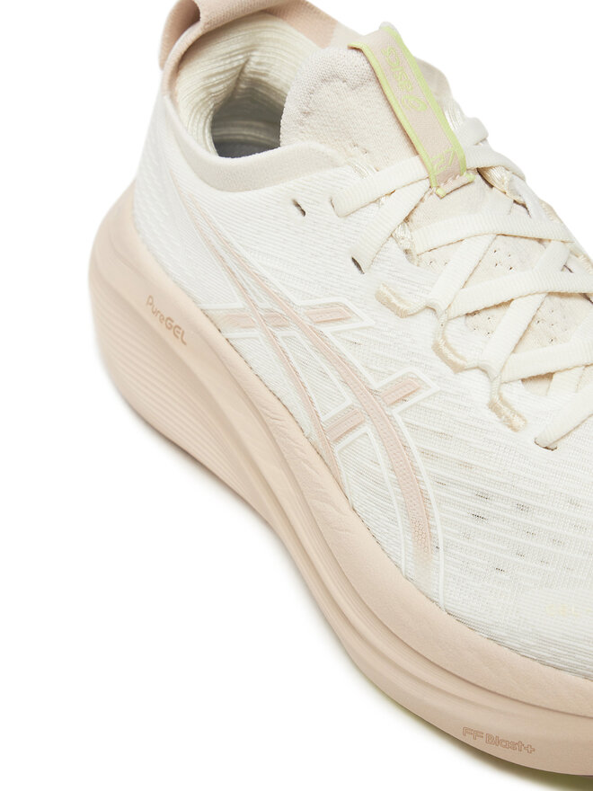 Маратонки за бягане Asics Gel-Nimbus 27 1012B753 Бял | obuvki.bg