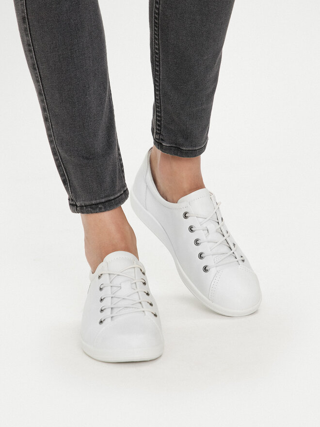Sneakersy ECCO Soft 2.0 20650301007 Biały | eobuwie.com.pl