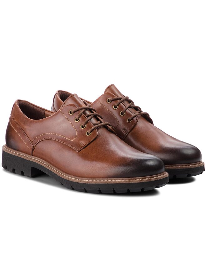 Halbschuhe Clarks Batcombe Hall 261275517 Braun | eschuhe.de
