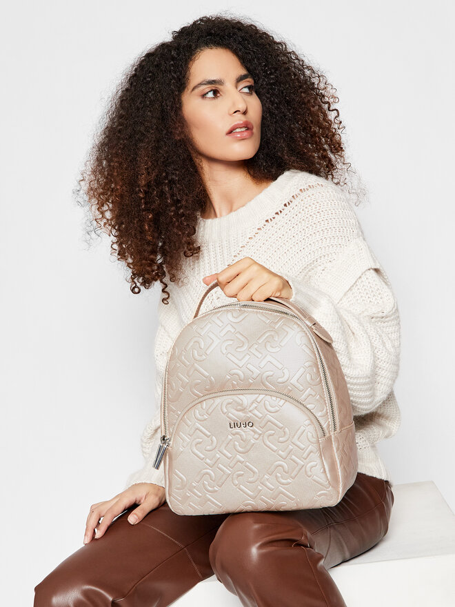 Mochila Liu Jo M Backpack AA2078 E0040 Oro | zapatos.es