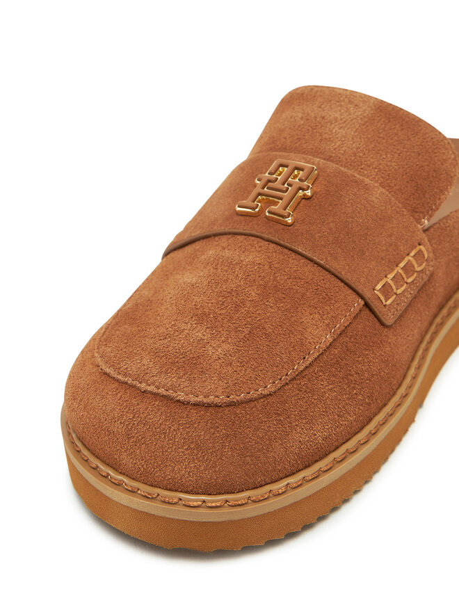 Klapki Tommy Hilfiger Suede Closed Toe Mule FW0FW08583 Brązowy ...