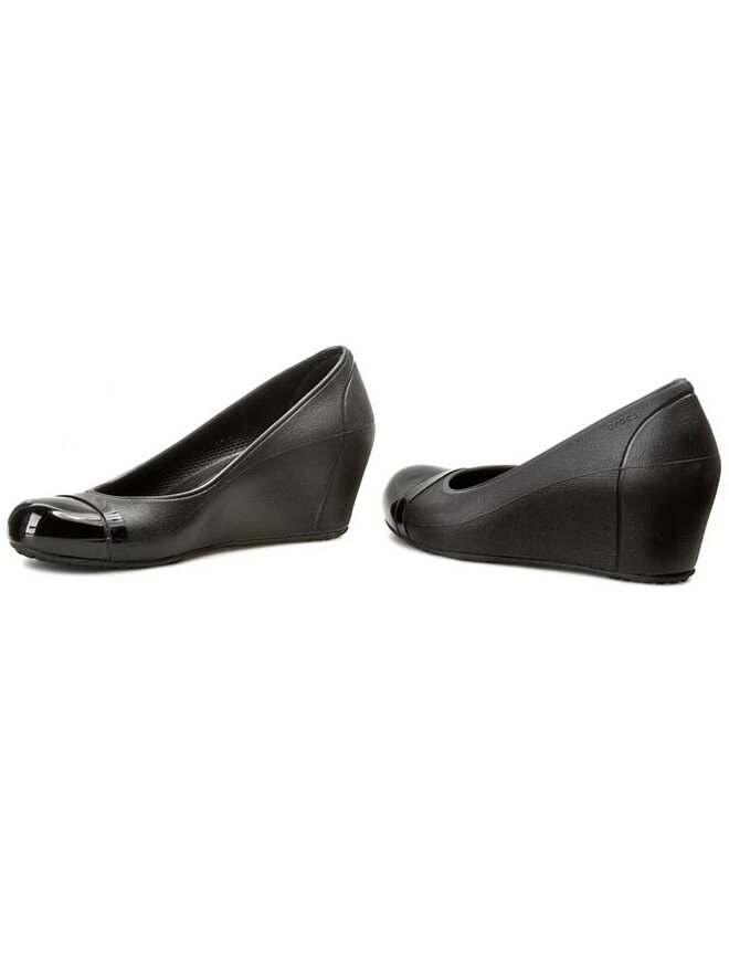 Crocs cap toe wedge store