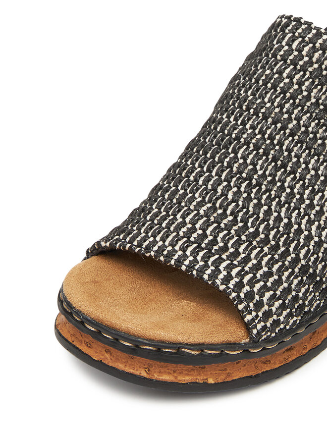 Sandały Rieker 62971-00 Czarny | eobuwie.com.pl