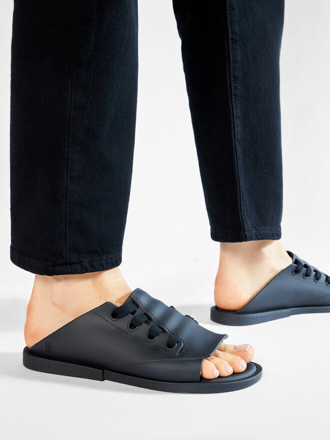 Pantoletten Melissa Ulitsa Ad 32237 Schwarz | eschuhe.de