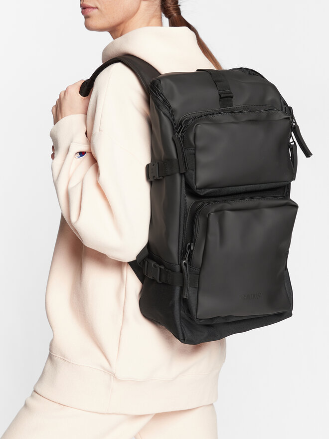 Rucksack Rains Charger Backpack 13860 Schwarz | eschuhe.de