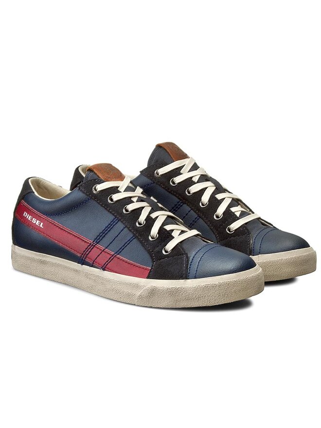 Sneakers Diesel D-String Low Y01107 P0919 H6106 Dunkelblau | eschuhe.de