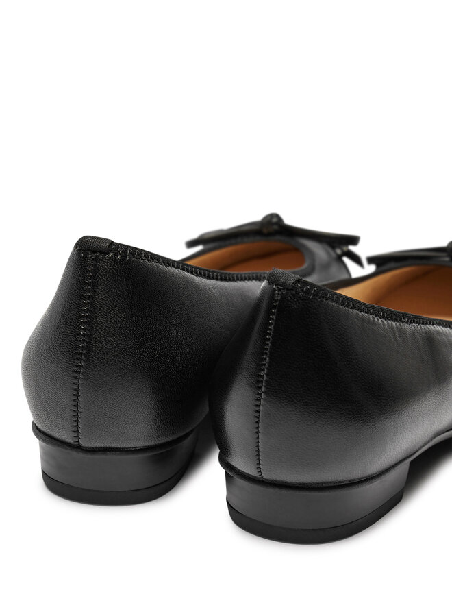 Baleriny Ara Bari 12-43721-79 Czarny | eobuwie.com.pl