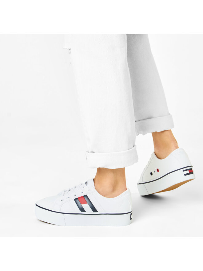 Sneakers aus Stoff Tommy Jeans Flatform Flag Sneaker EN0EN00944 Weiß ...
