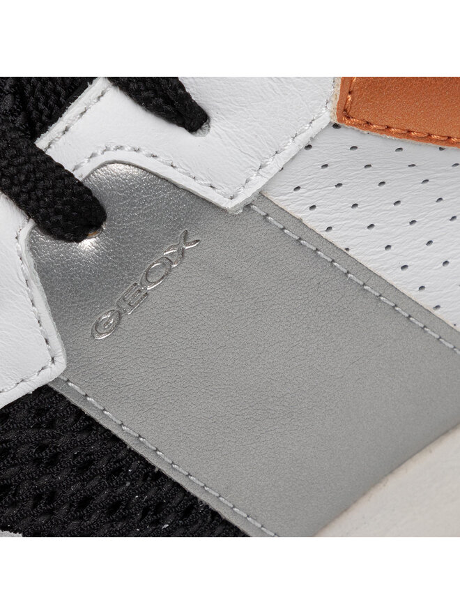 Sneakers Geox D Suzzie B D94FRB 01422 C9876 Grau | de.eschuhe.ch