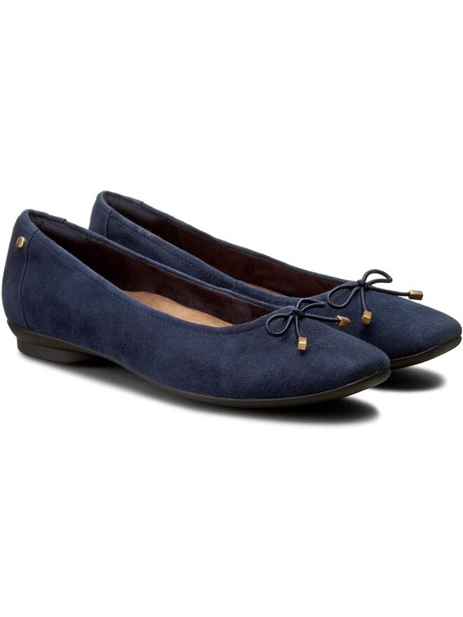 Clarks candra light store