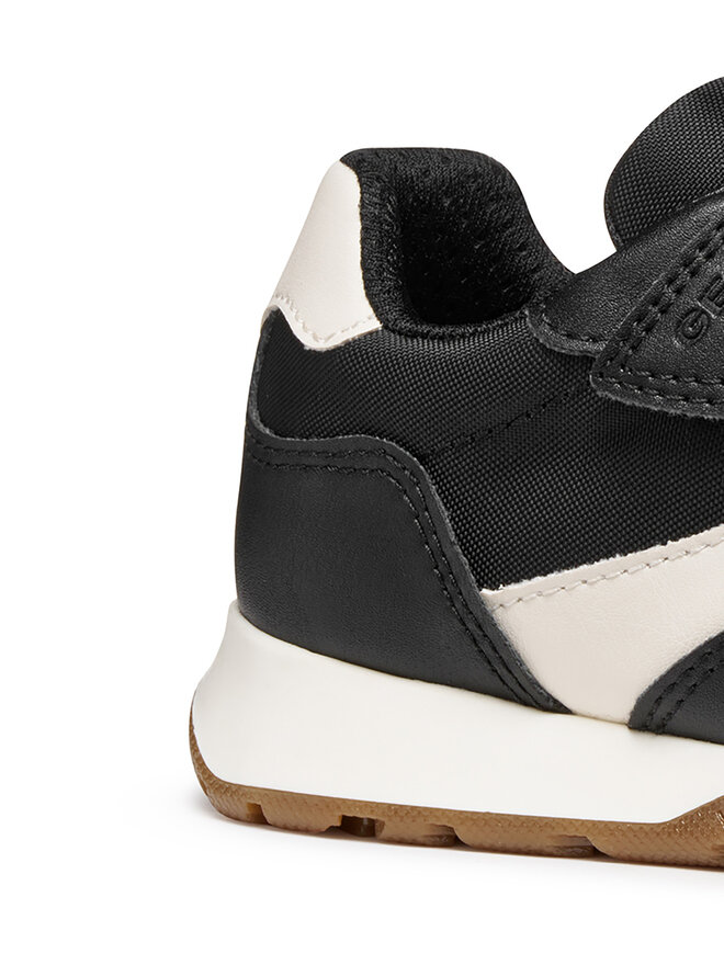 Αθλητικά Geox J Rann-E J56NEC 054FU C9B1M S Μαύρο | epapoutsia.gr