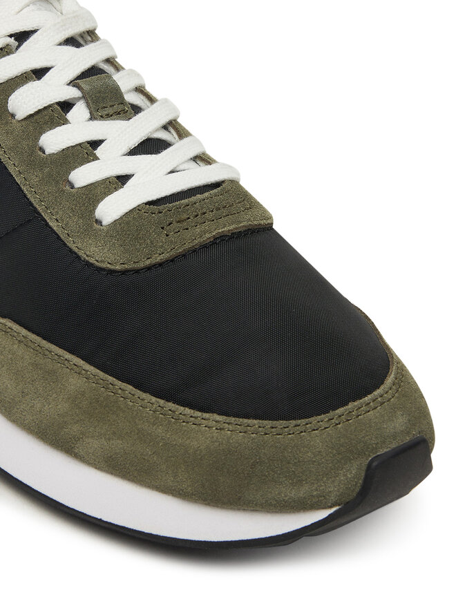 Sneakers Calvin Klein Retro Runner Ess Mix Mat YM0YM01361 Nero | escarpe.it