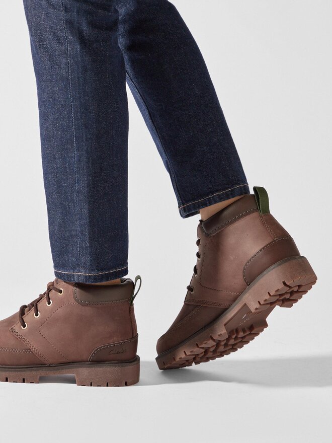 Turistická obuv Clarks Rossdale Mid 261734537 Hnědá | eobuv.cz