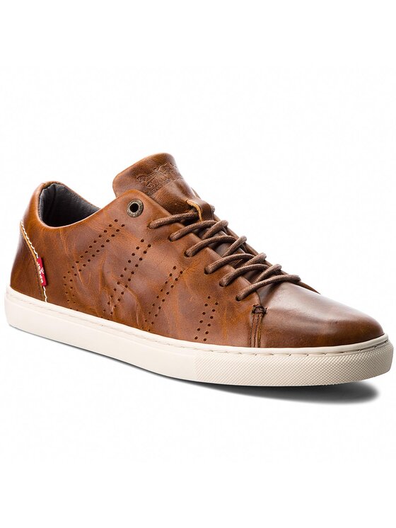 Сникърси Levi's® 227811-818-27 Бордо | Obuvki.bg