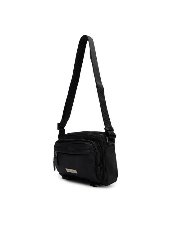 Geantă crossover Calvin Klein Sleek Utility Camera Bag LV04D3339G Negru ...